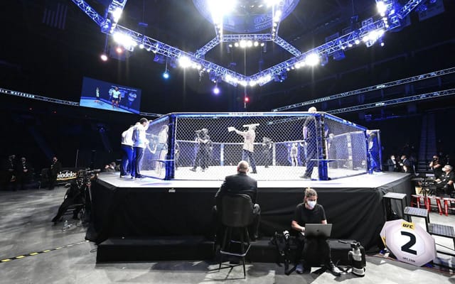 Has the 12-6 elbow rule in MMA been removed? Exploring the new approved ...