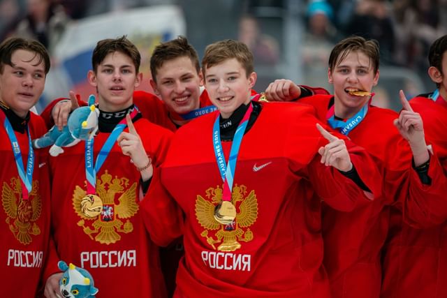 "I saw Sergei and got excited" "Weird way to spell Sidney Crosby": NHL ...