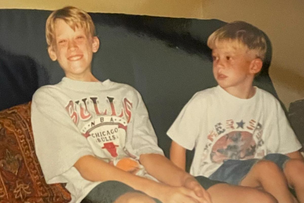 Maxwell Holt’s Family - Father, Mother, Siblings