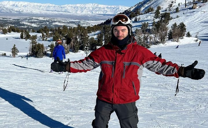 Who is CaptainSparklez?