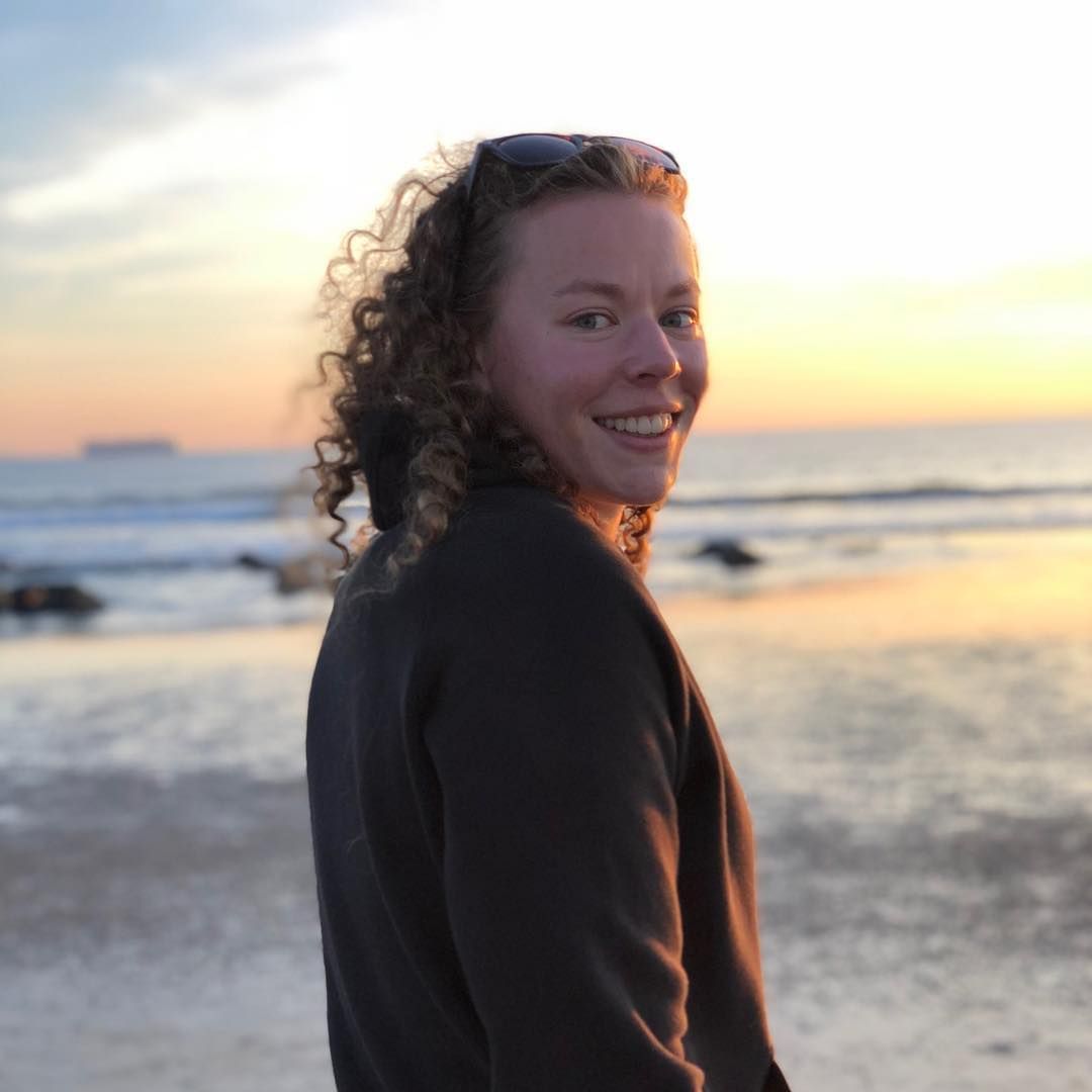 What is Jessica Thoennes’s Nationality?