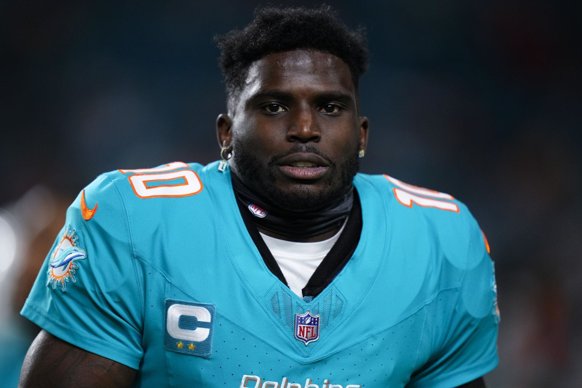 “Marino would have been a 99”: NFL fans react to Tyreek Hill becoming ...