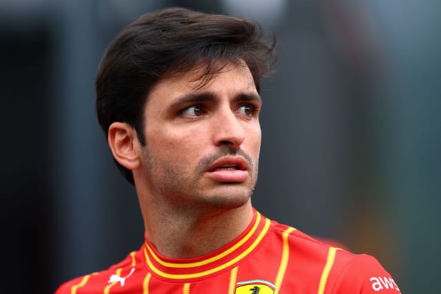 Alpine advisor surprised over lack of clarity in Carlos Sainz’s future ...