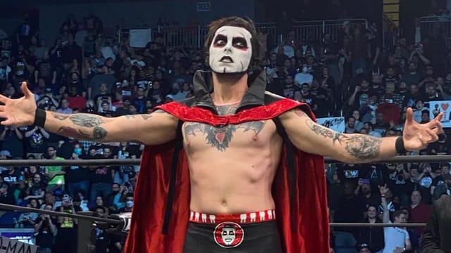 [PHOTO] Danhausen unveils a new look amid AEW absence