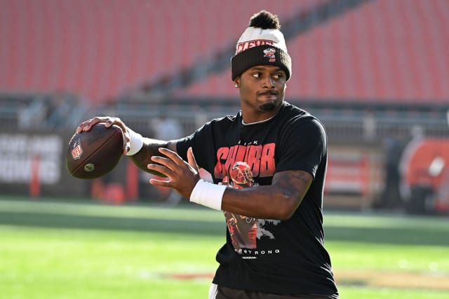 NFL analyst declares Deshaun Watson “easily” has more pressure than ...