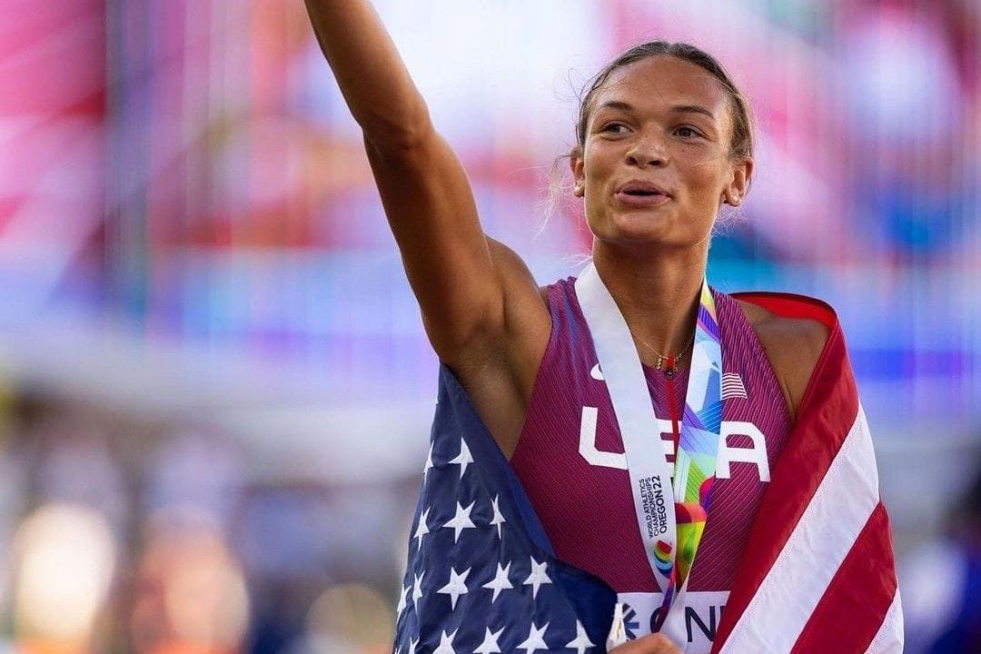 Who are Anna Hall’s parents? Age, nationality, & more.