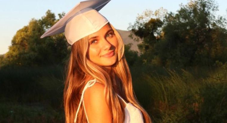 Who are Ariana Lee’s siblings Analeese Bonfiglio and Geno Bonfiglio?