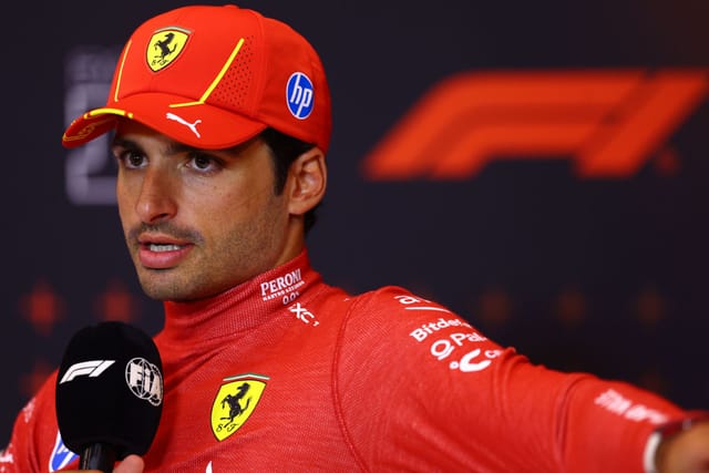 Carlos Sainz ditches 114x race winner and signs contract with Alpine ...
