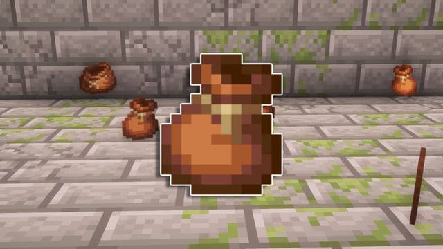 Are bundles available in Minecraft Bedrock?