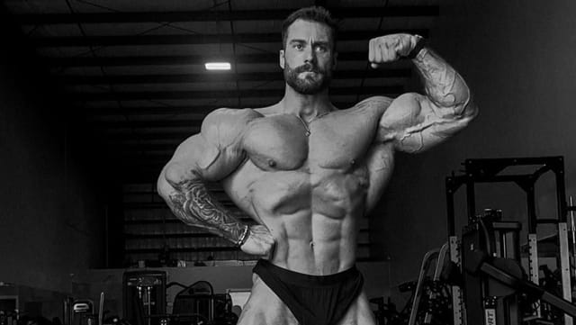 WATCH: Chris Bumstead gasps in pain, showing off incredible form months ...