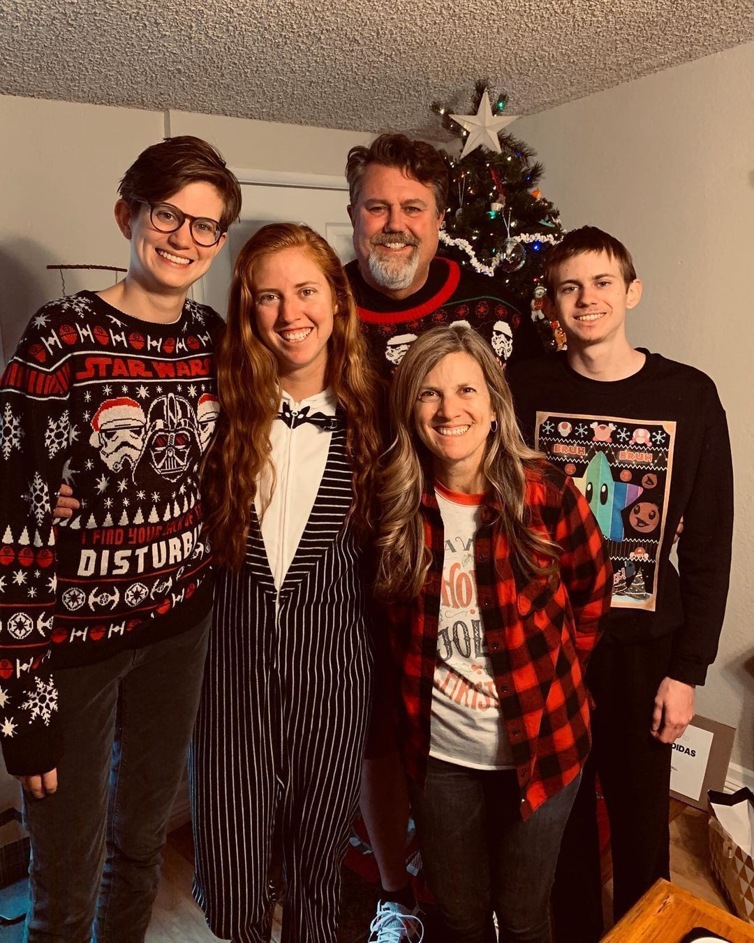 Who Are Kelly Cheng's Parents? Meet Paul Claes & Quincy Claes