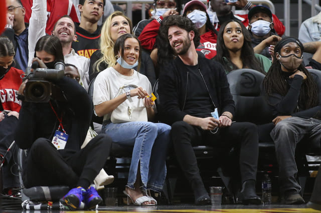 Dansby Swanson's wife Mallory Swanson celebrates Cubs star husband's ...