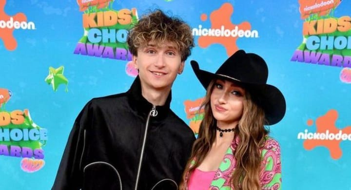 Who is Mckenzie Brook’s sibling, Reif Harrison?