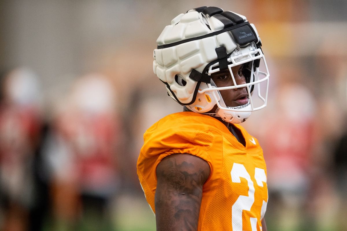 Is Boo Carter a 5-star recruit? Closer look at Tennessee player's rankings