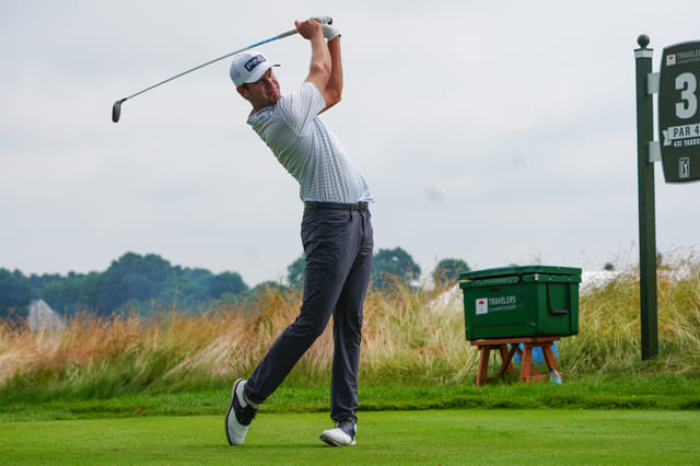 Why did Harris English WD from the 2024 Wyndham Championship?