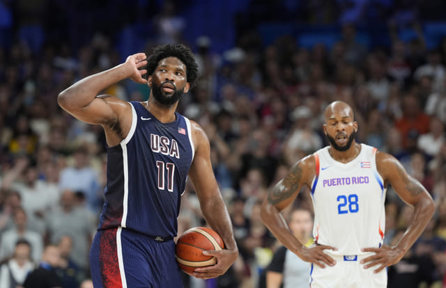 Watch: Joel Embiid mocks booing fans with iconic DX celebration