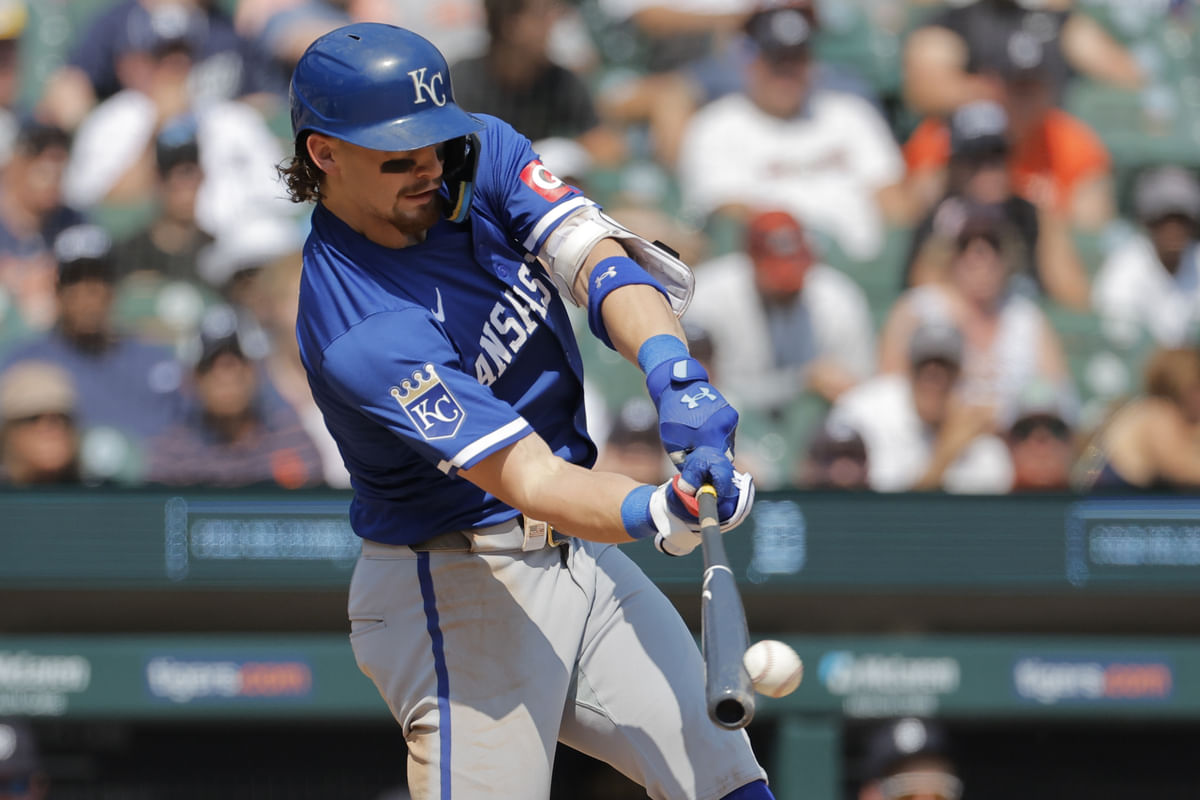 Today's Top MLB Hitters Hits Prop Bets: 5 picks including Xavier ...