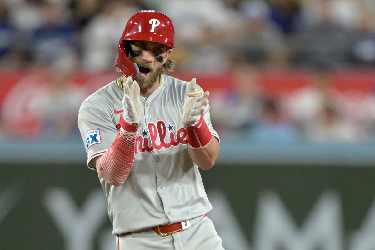 WATCH: Bryce Harper left speechless as Dodgers outfielder Andy Pages ...