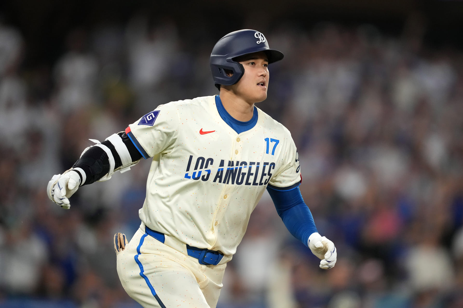 "Definitely over 5 digits" - MLB fan with Shohei Ohtani's 40th home run ...