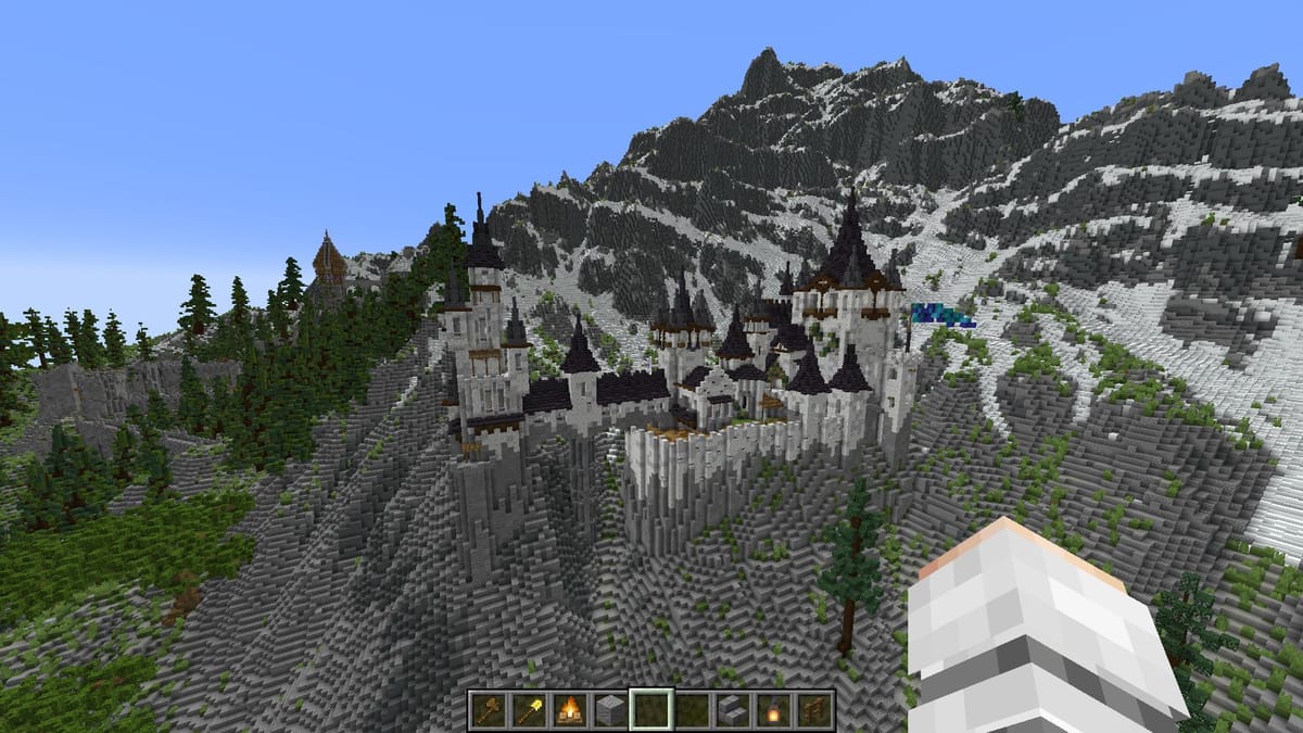10 best Minecraft cliff base designs