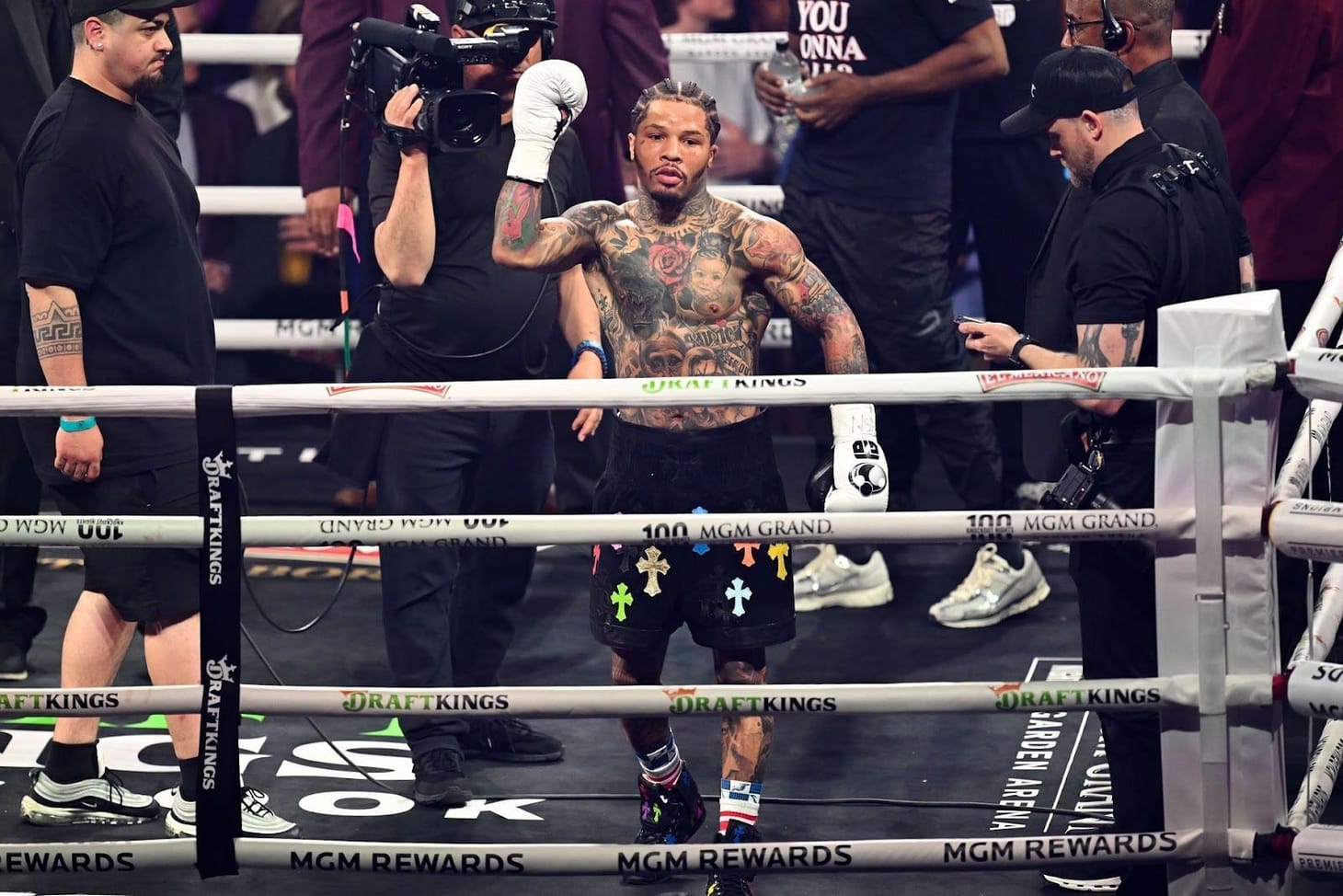 Pro-Boxing Lightweight Rankings and Champion