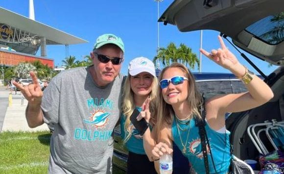 Who is Olivia Ponton’s sister, Abigail Ponton?