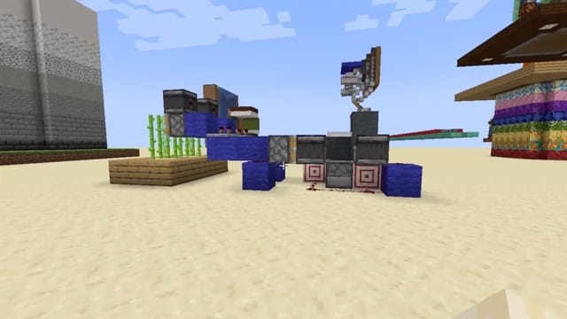 Minecraft player creates a working Heart Attack machine