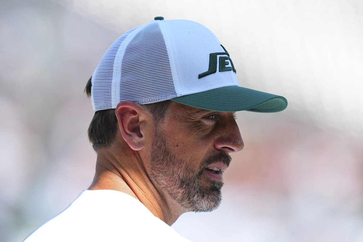 Aaron Rodgers knew he was going to slide in 2005 NFL Draft, new ...