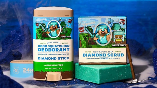 How to get Diamond Robe item in Minecraft Bedrock