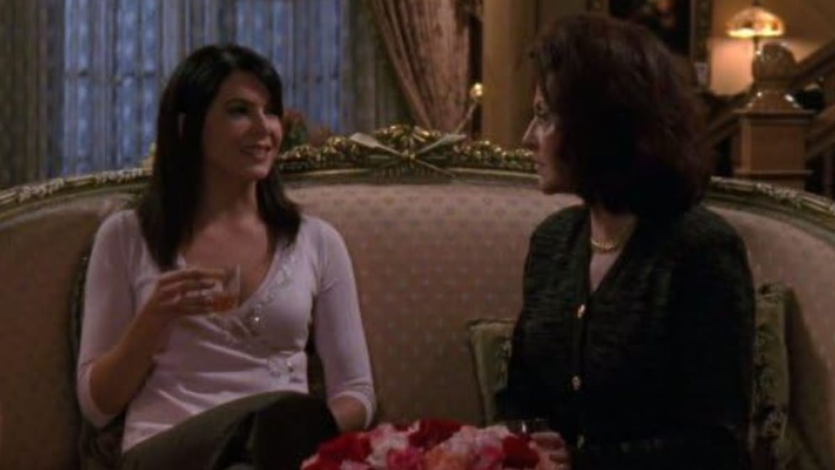 9 best Gilmore Girls episodes to watch while missing mom