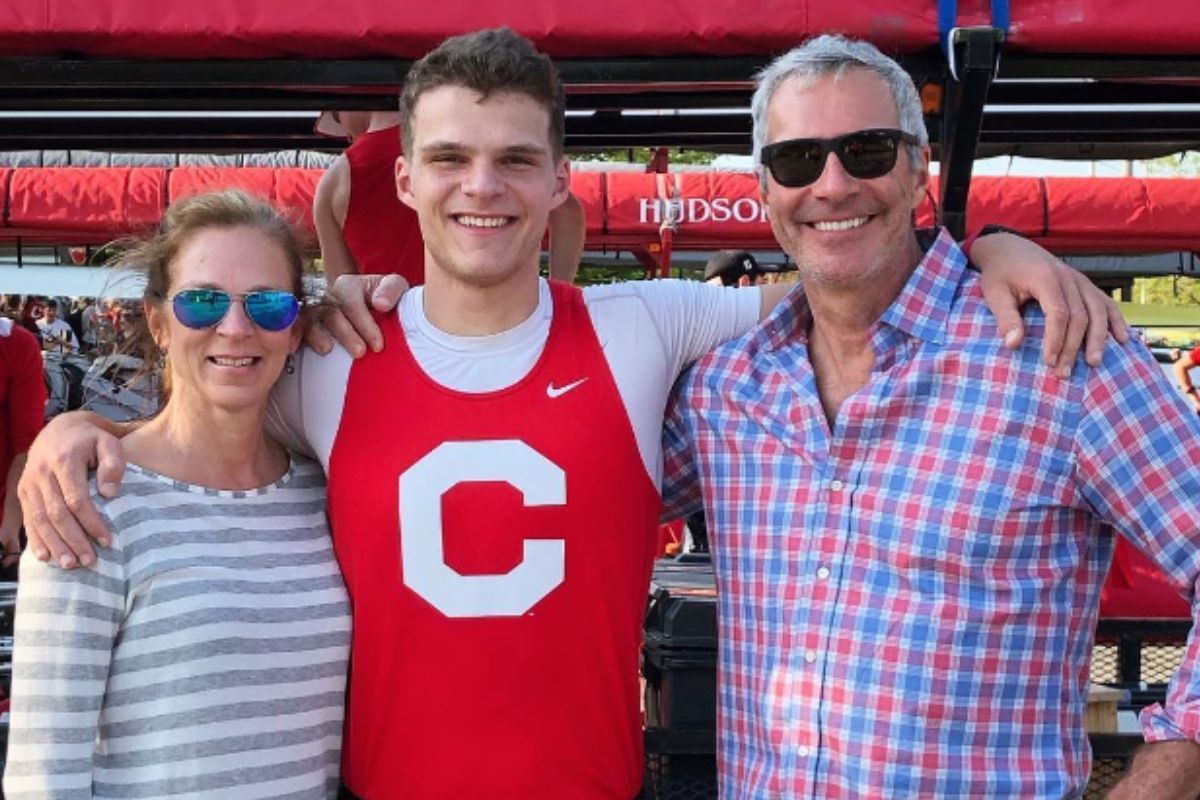 Father, Mother, Siblings, Fiance