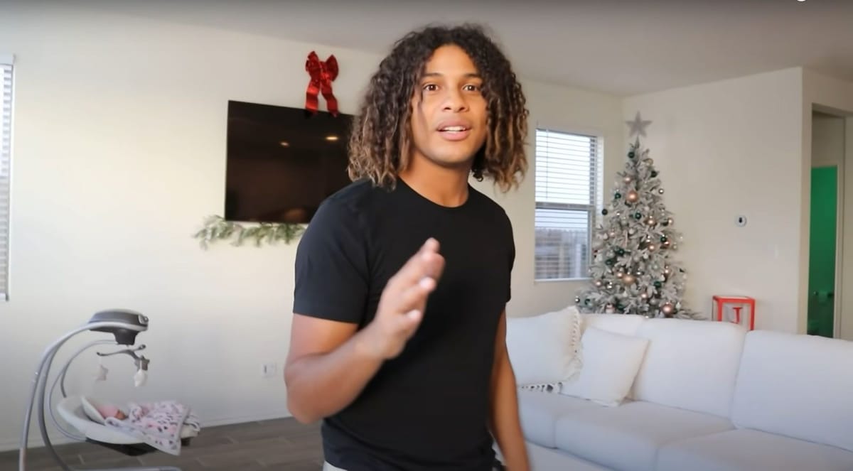Where does Dominic Toliver live?