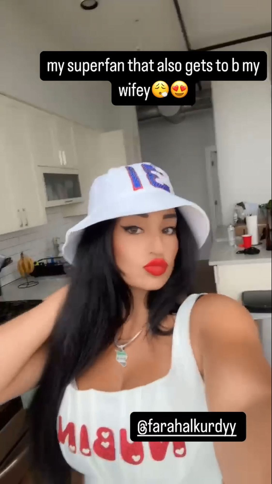 Giants rookie Tyler Nubin's fiancee Farah Alkurdy shows off game day ...