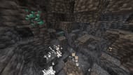 How to use infested potions to find diamonds in Minecraft