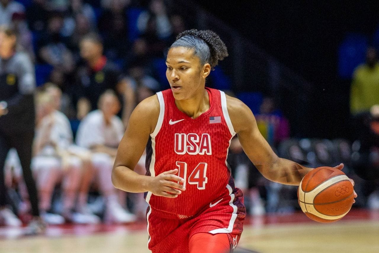 Alyssa Thomas - Player Profile, Stats, Bio, Career and more