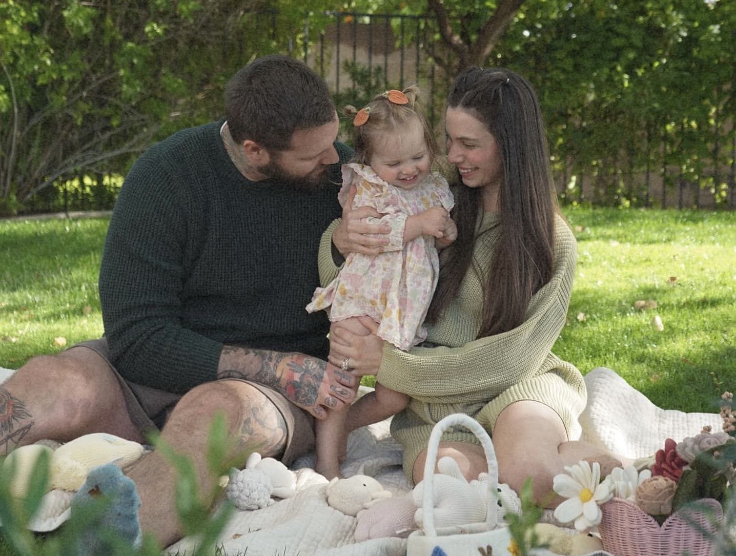Who is Taylor Decker Wife? | Meet Kyndra Decke