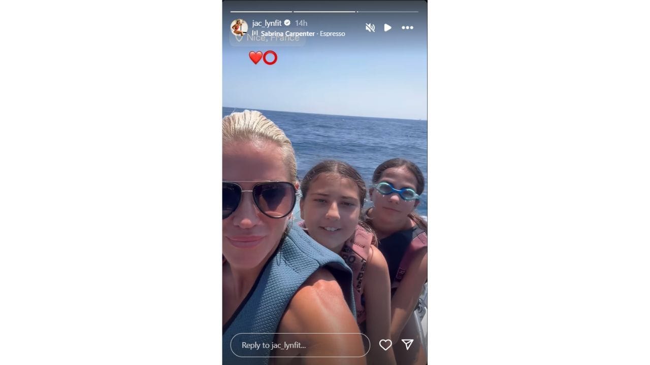 Photo: Alex Rodriguez's girlfriend Jaclyn Cordeiro takes daughters ...