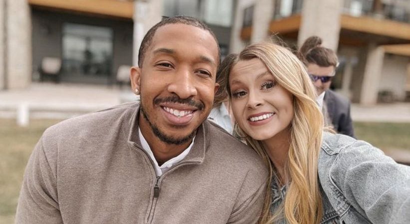 Who are Mia Finney’s family?