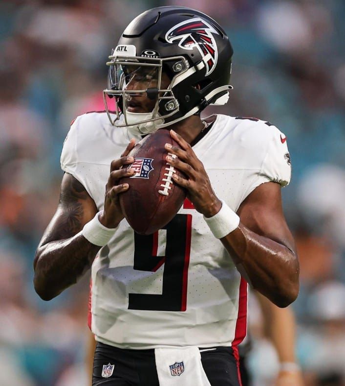 Who are the parents of Michael Penix Jr? Meet Michael Penix Sr and ...