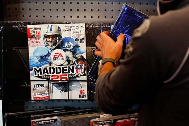 How to do a fantasy draft in Madden 25?