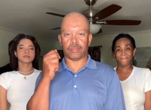 Who are Mia Finney’s family?