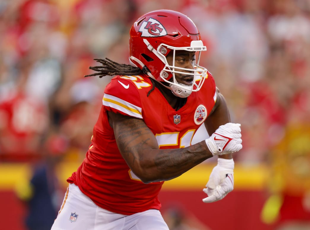 Mike Danna’s Contract Breakdown, Salary Cap Details, Bonuses, Terms & More