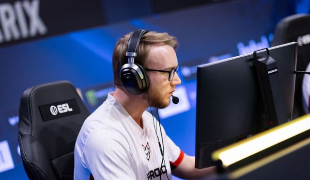 TeSeS' CS2 settings (2024): Crosshair, configuration, sensitivity, and more