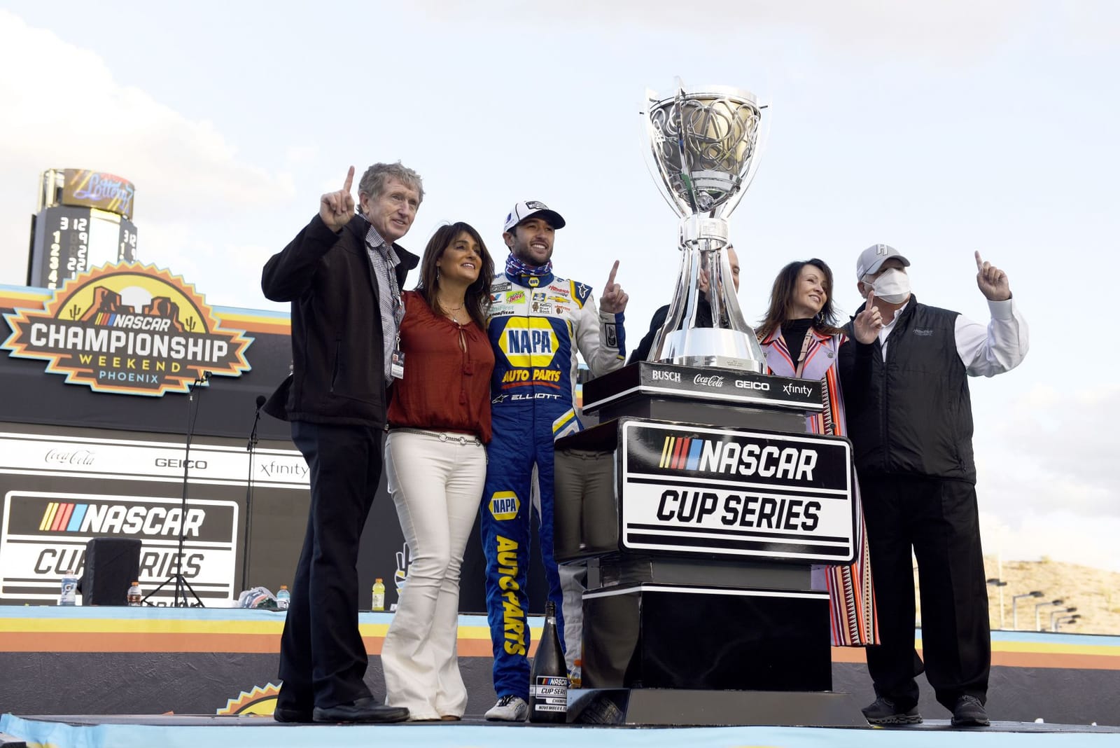 Who is Bill Elliott's Wife? | Meet Cindy Elliott