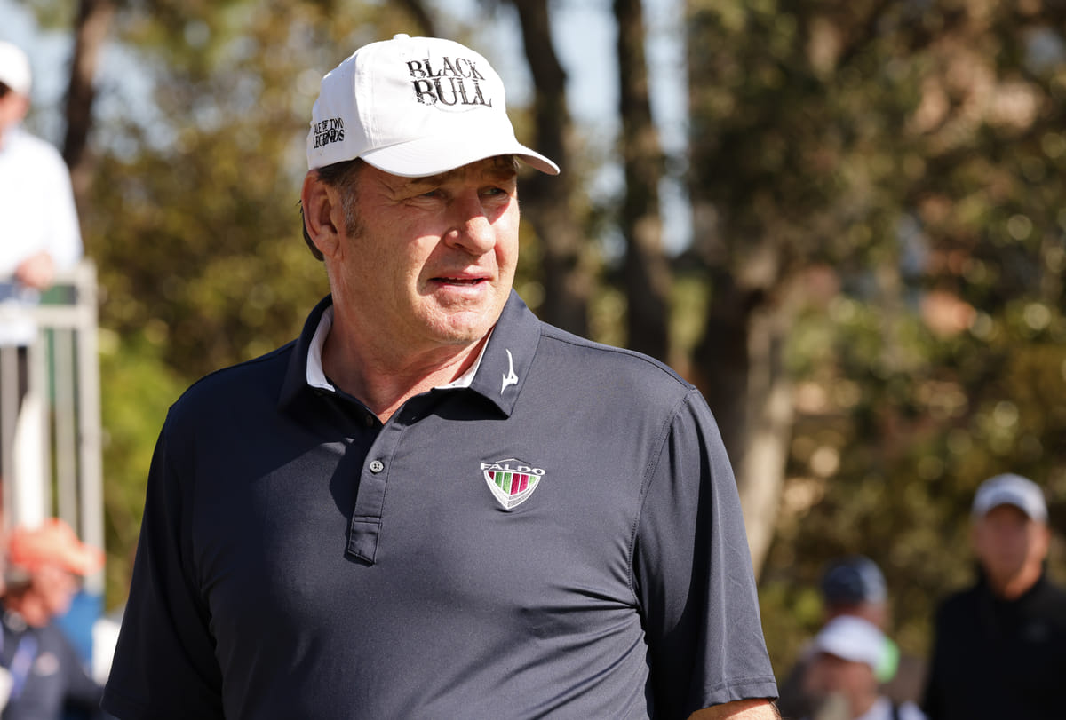 5 golfers with the most weeks at world no. 1 position ft. Tiger Woods