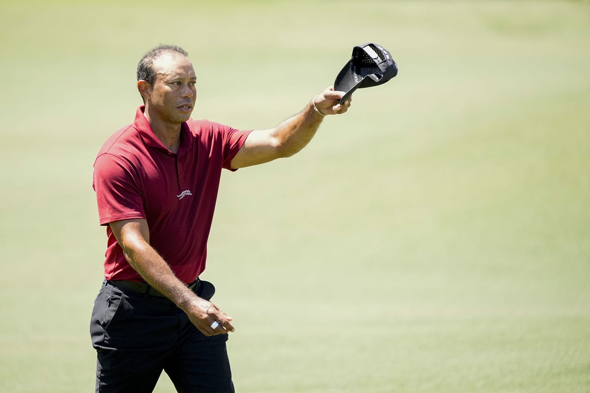 Tiger Woods The Goat Is Back Please Retire Man Fans React To Tiger Woods Back Surgery