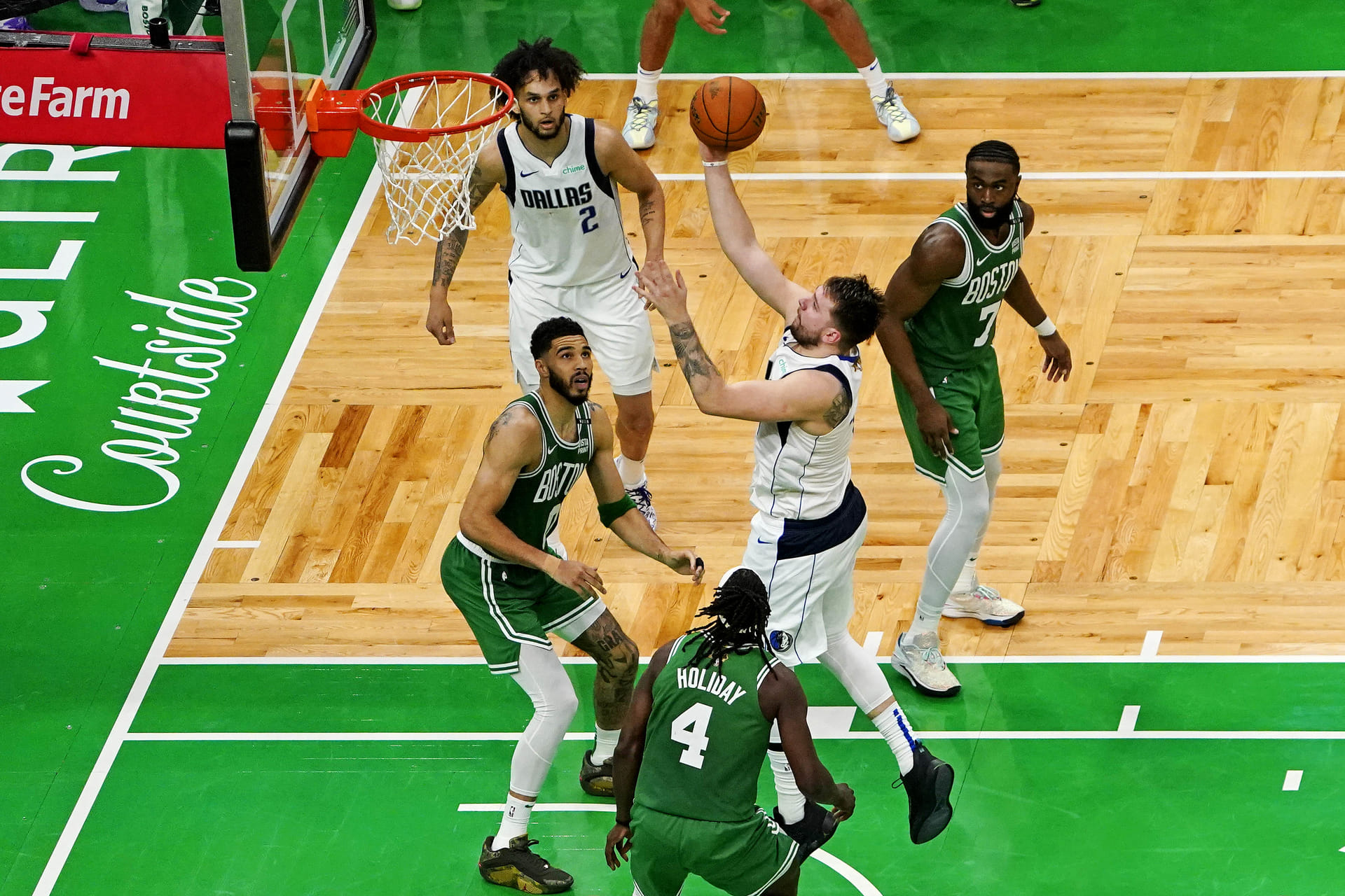 "You praise cones & hate champions": Fans slam NBA analyst for calling ...