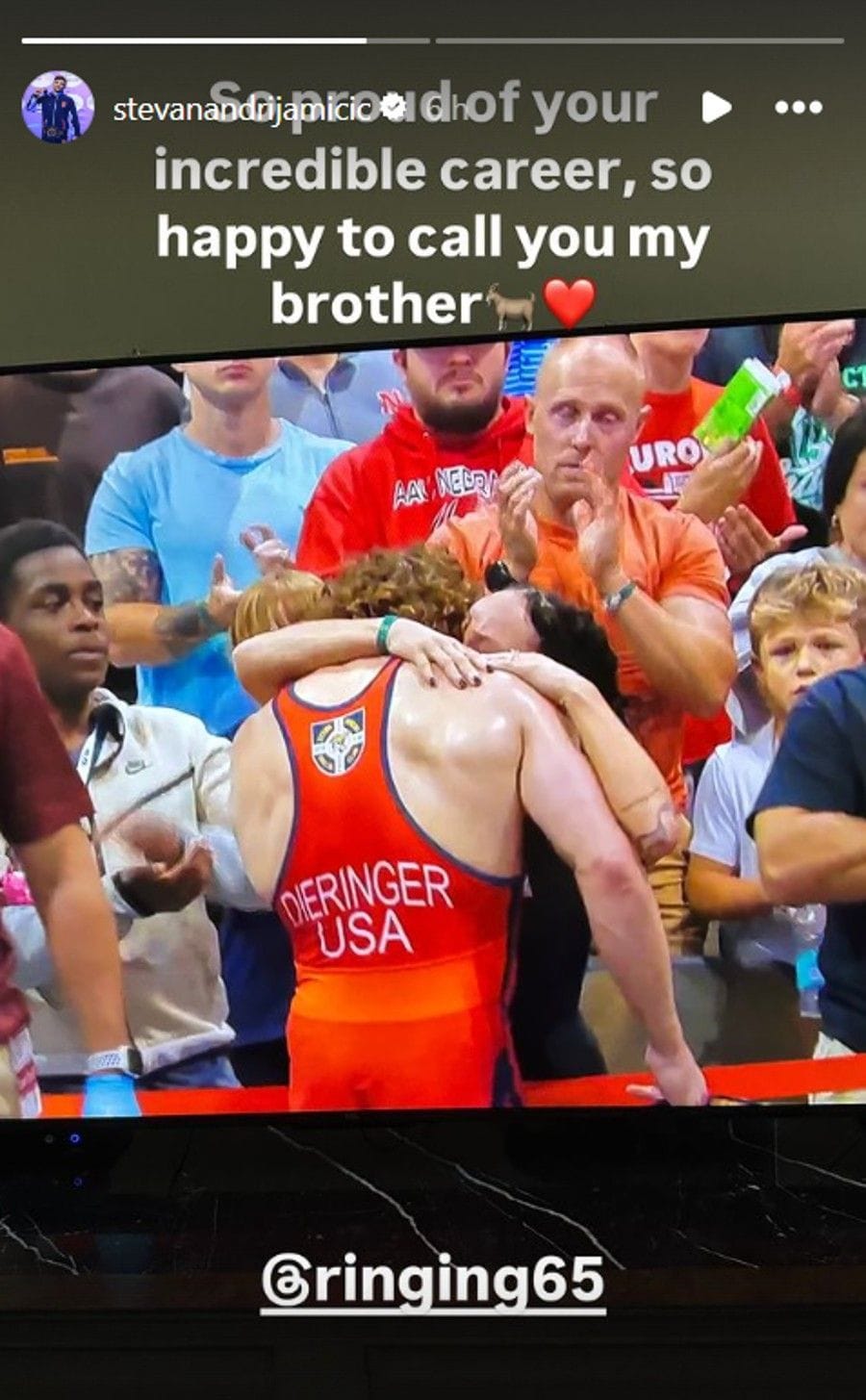 "Absolute warrior" - Mason Parris & other wrestlers react to Alex ...