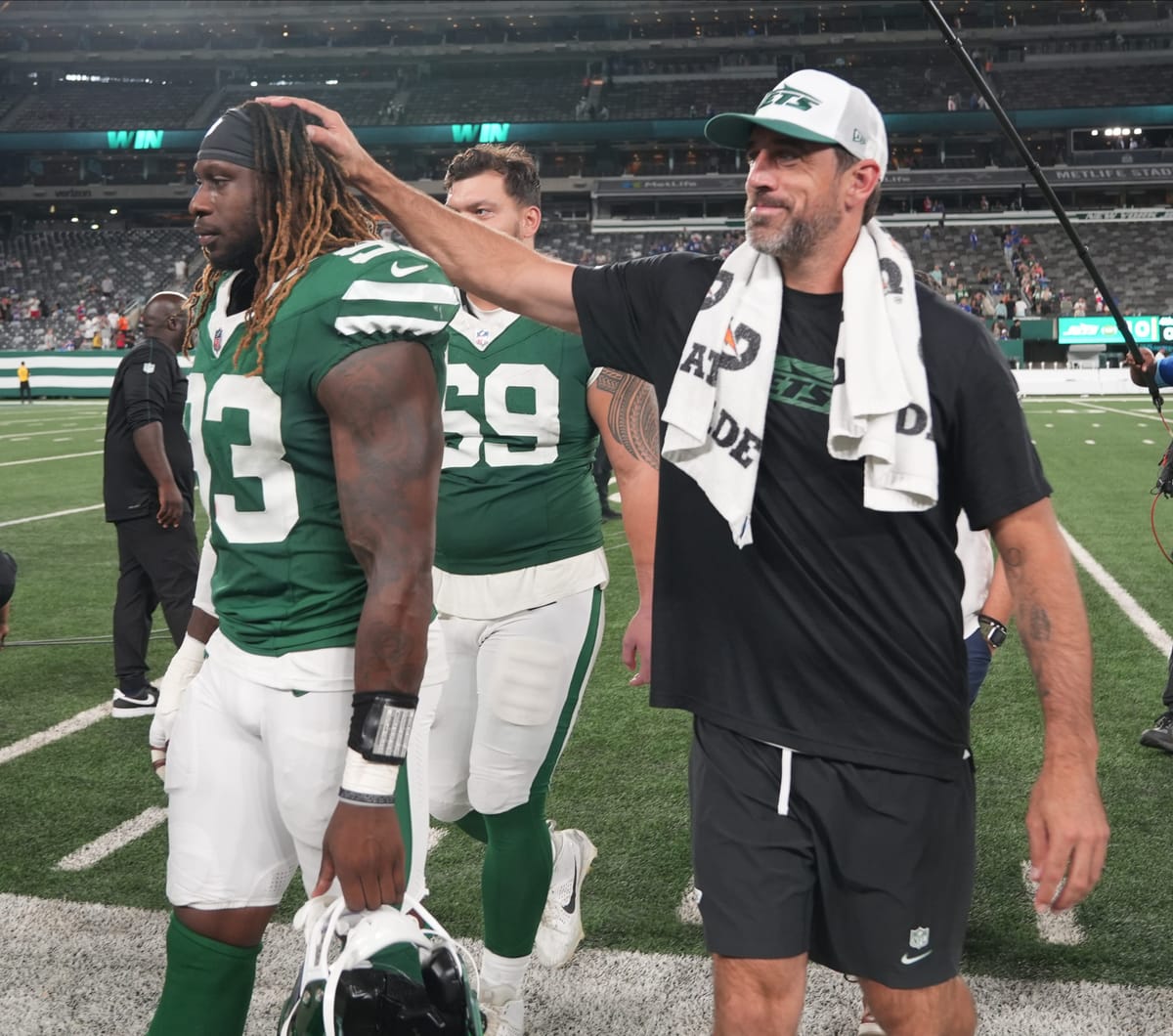 What is Aaron Rodgers' record in Monday Night Football games? Jets QB's ...