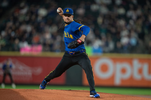 Top MLB DFS Picks Today: DraftKings and FanDuel ft. Mookie Betts, Jose ...